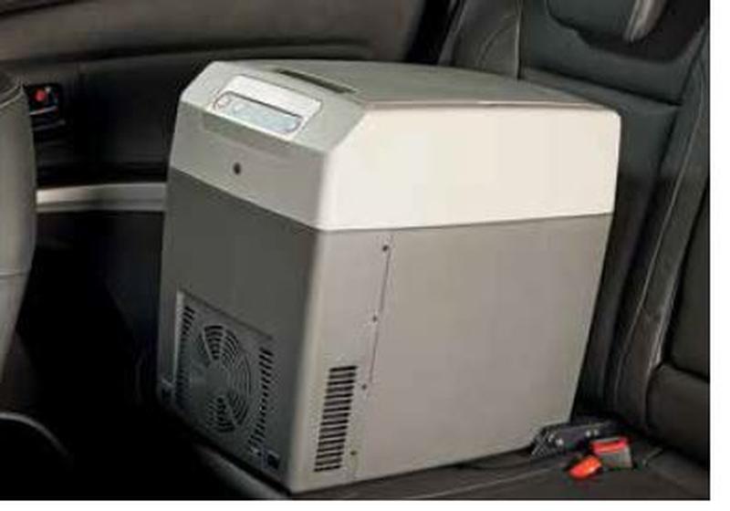 Cooling Box 21ltr 12V With Isofix Fittings